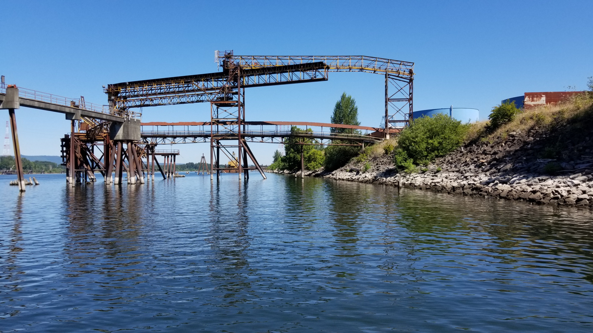 Portland Harbor Superfund Site: River Mile 3.5 East - Floyd|Snider